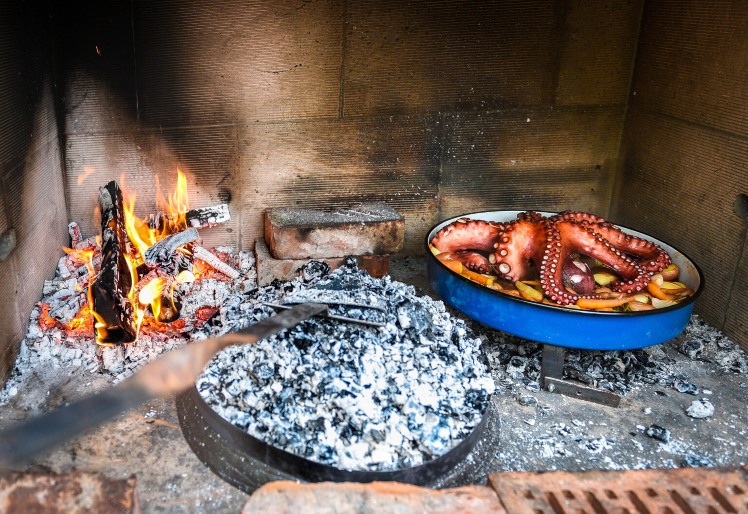 All About Peka, the Traditional Croatian Fireplace Cooking Method